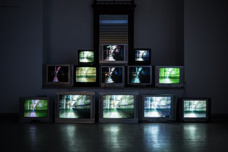 סדרות טי וי | SDAROT TV